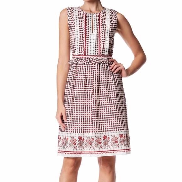 Max Studio | Dresses | Max Studio Floral Medallion Printed Shift Dress ...